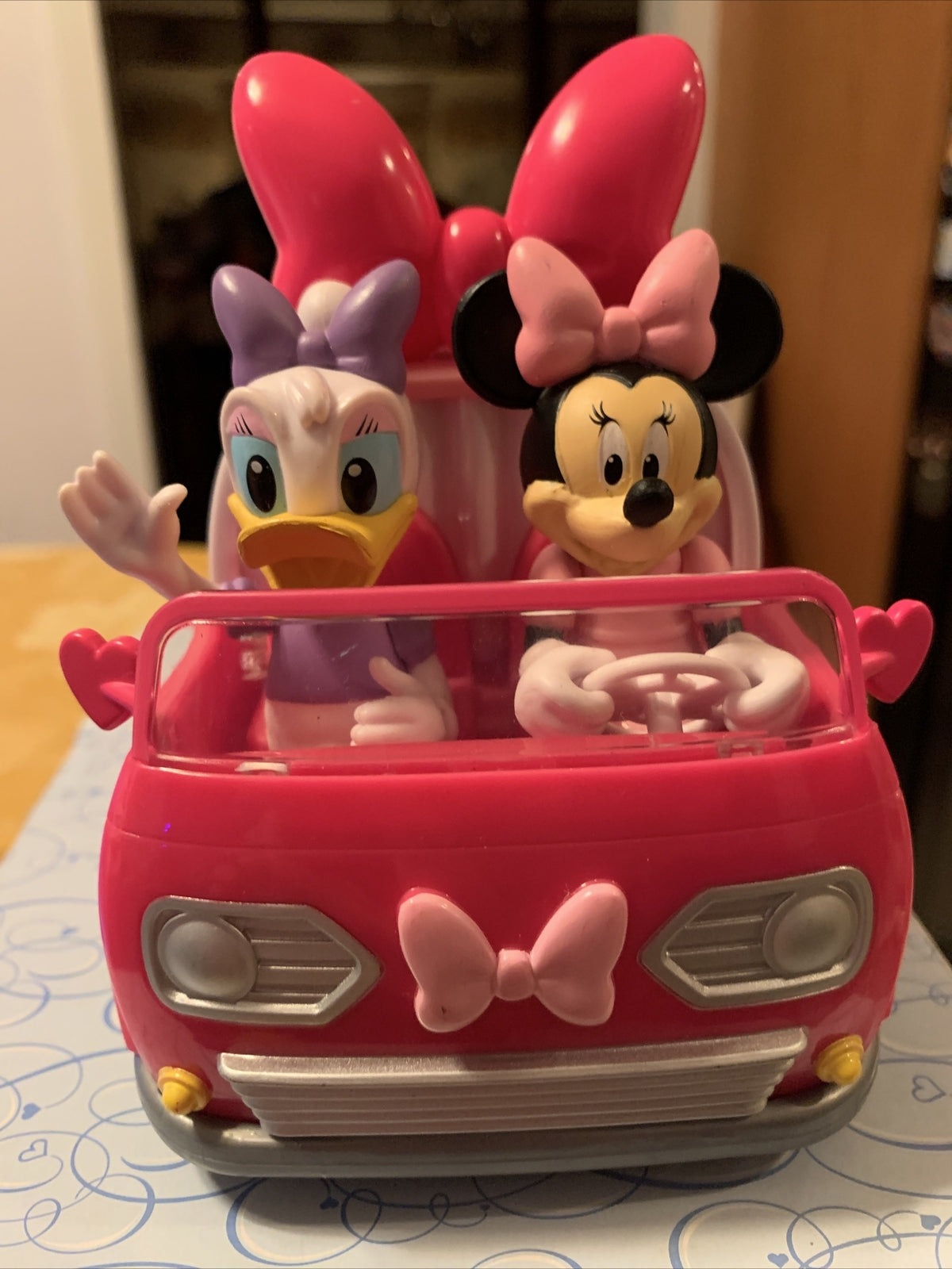 Disney Minnie Mouse Happy Helpers Play Van New Excellent Condition