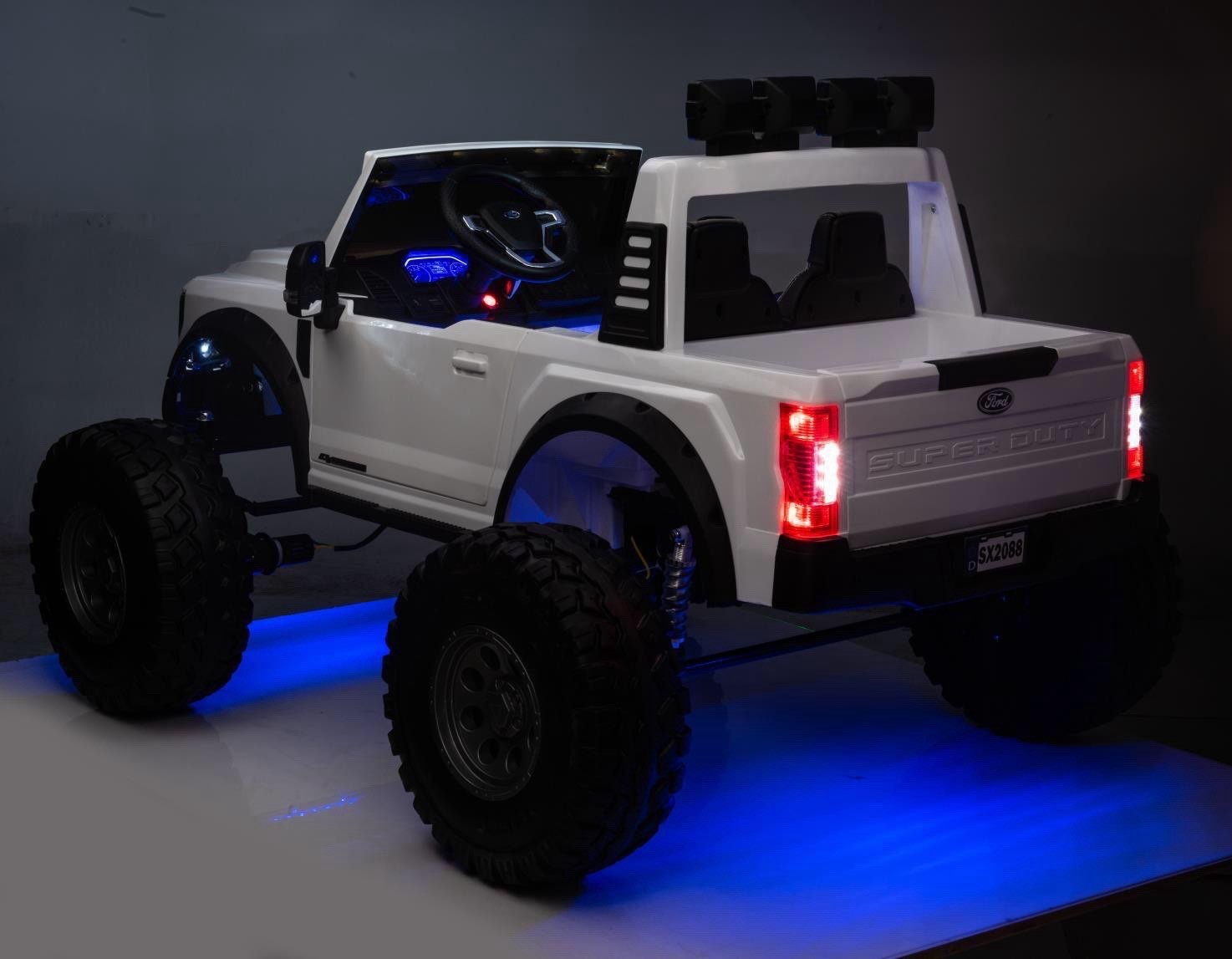 450 24V All Wheel Drive Ford Vehicle Toy